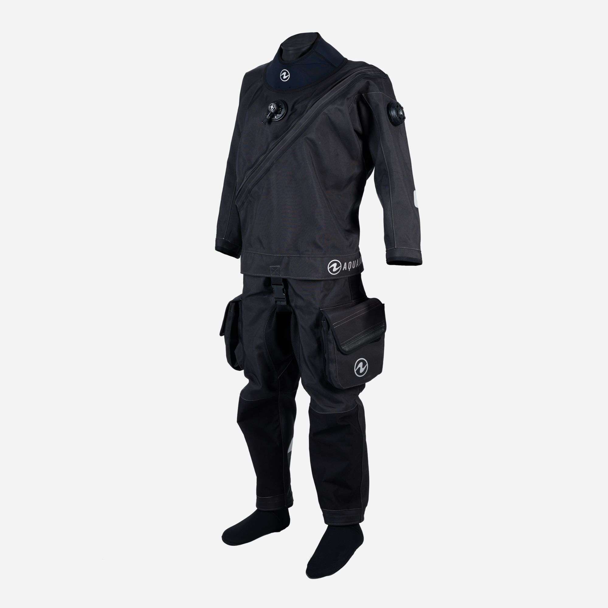 Scuba Diving Drysuits: men's & women's drysuit | Aqualung®